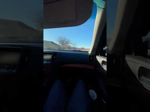 Infiniti g37x sedan sliding