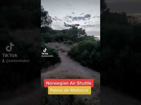 Norwegian airline Palma de Mallorca (PMI) airport landing- evening plane spotting