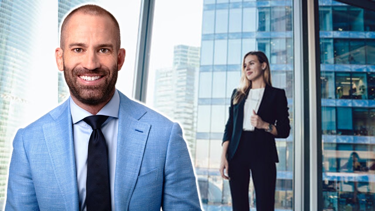 What is the Difference Between Sales Coaching and Sales Training?