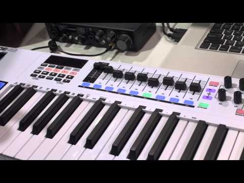 M-Audio Code 49 Keyboard FIRST LOOK @ Namm 2015 with Getinthemix.com