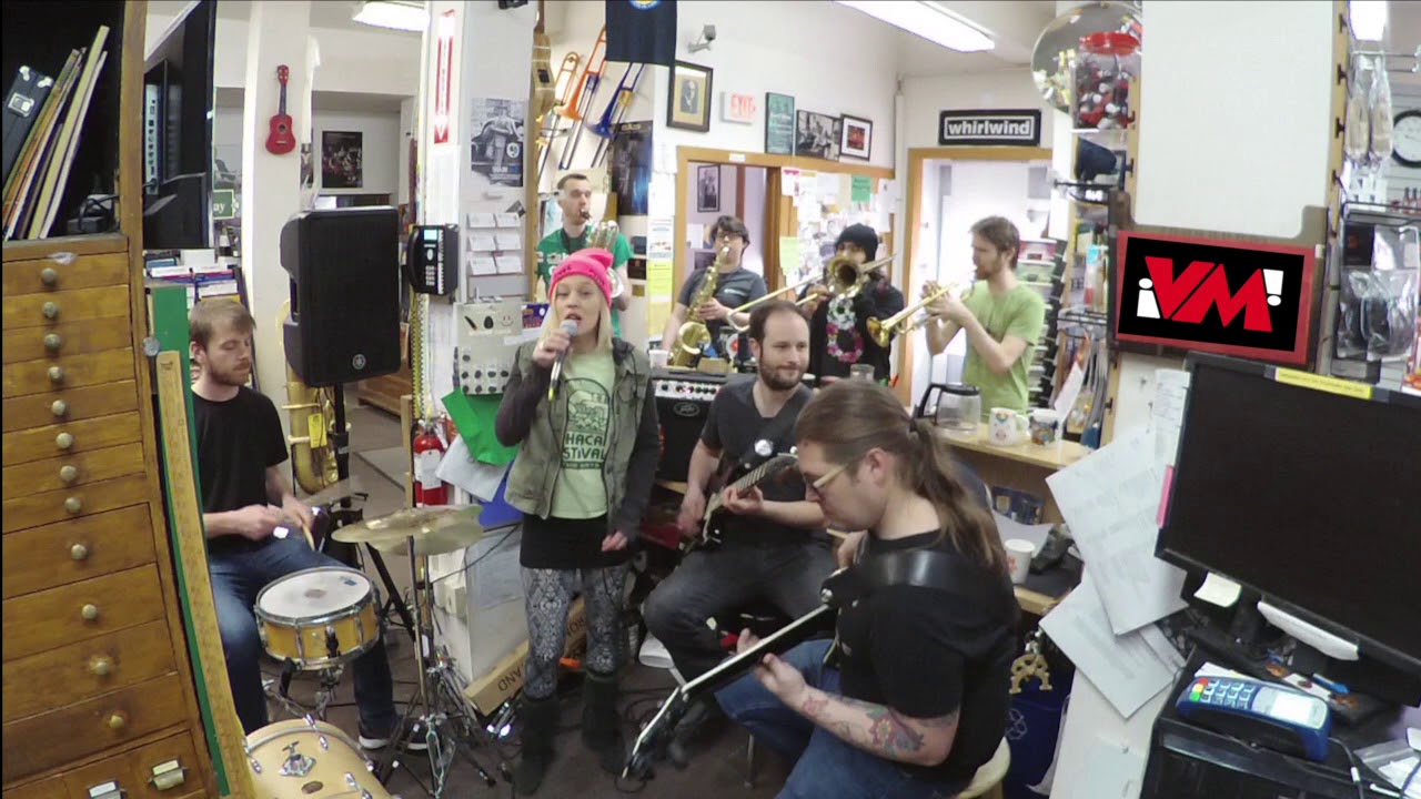 Inaugural Harvestfest Featuring Hayley Jane, Rob Compa, and Root Shock ...