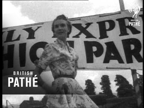 Fashions Go To Market Aka 'daily Express' Market Fashion Show (1952)