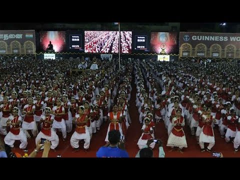 5,000 Indian classical dancers set Guinness world record