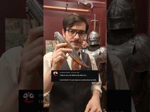 Opening a Ratcheting Navaja Silently and One-Handed