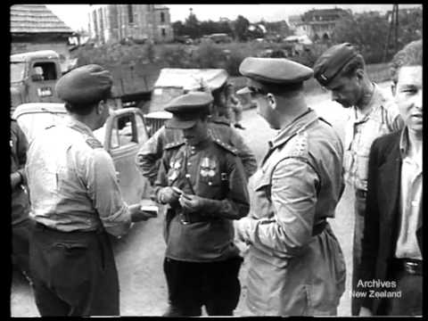 Weekly Review No. 205 (1945)