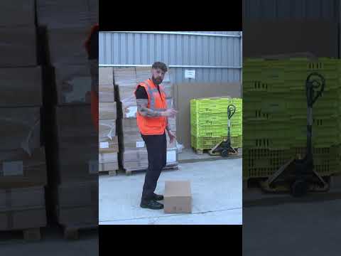 Best Technique for Lifting Cardboard Boxes - Manual Handling
