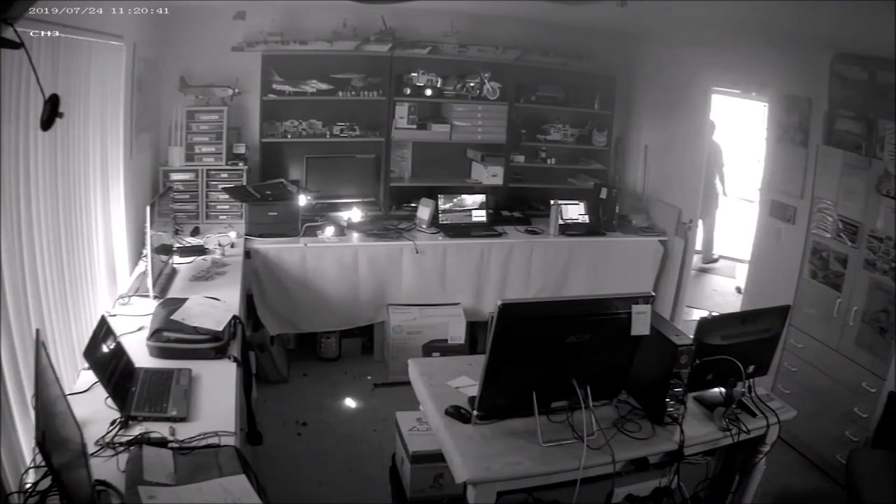 Laptop Battery Exploding caught on camera.