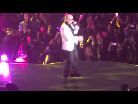 Pitbull: "Vem Dancar Kurudo" at Valley View Casino Center in San Diego, California on Oct 15, 2014