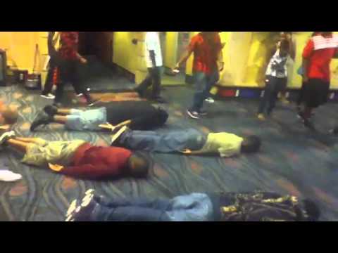 Plankin Clip Of The Week Planking At Cinemark Theaters!