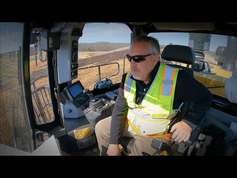 Cat® 836 Landfill Compactor Daily Walkaround - Seat Adjustment