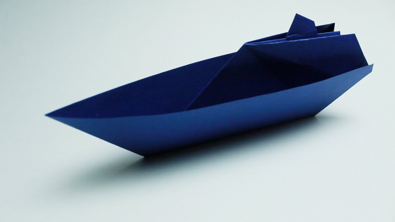 Naviguer en Origami : Créez Votre Bateau en Papier Facilement