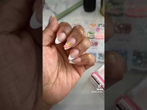 Almond shape French tip nails #nails #beauty #