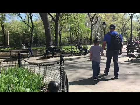 Walking thru Washing Square Park