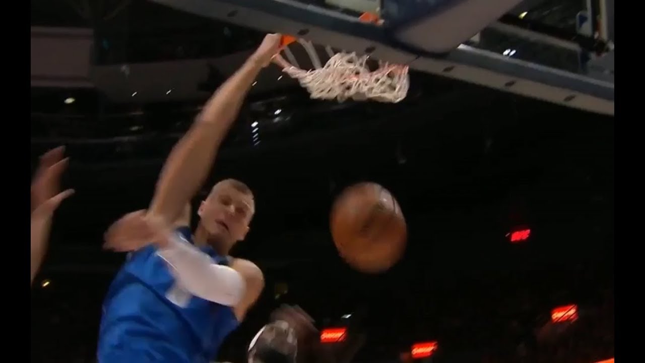 Kristaps Porzingis CRAZY Put-Back Dunk vs Clippers. Preseason game 17/10/2019