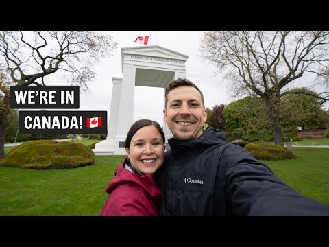 We made it to CANADA! ๐จ๐ฆ (Crossing the border + our first Asian Mall!)