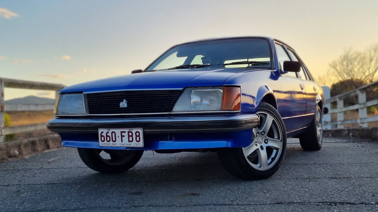 1982 VH Commodore build