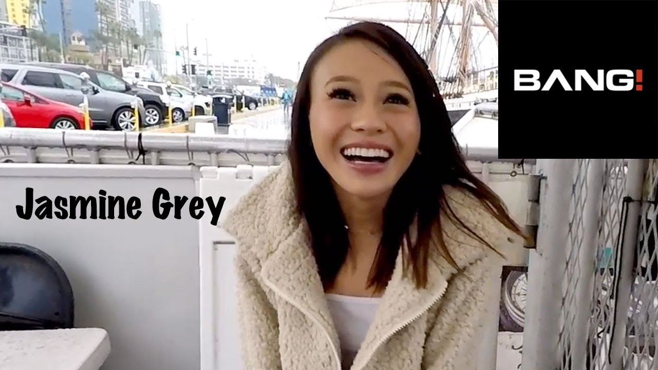 Jasmine Grey Goes Down In A Submarine