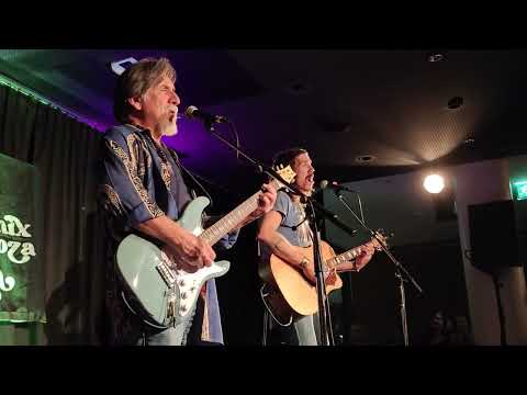 Phoenix Mendoza & Josh Leo - Listen to the Music - Wirtschaft Dornbirn - 04.02.2025 - LIVE !!!