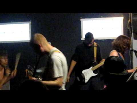 Adventures @ the Mr. Roboto Project 6/12/12