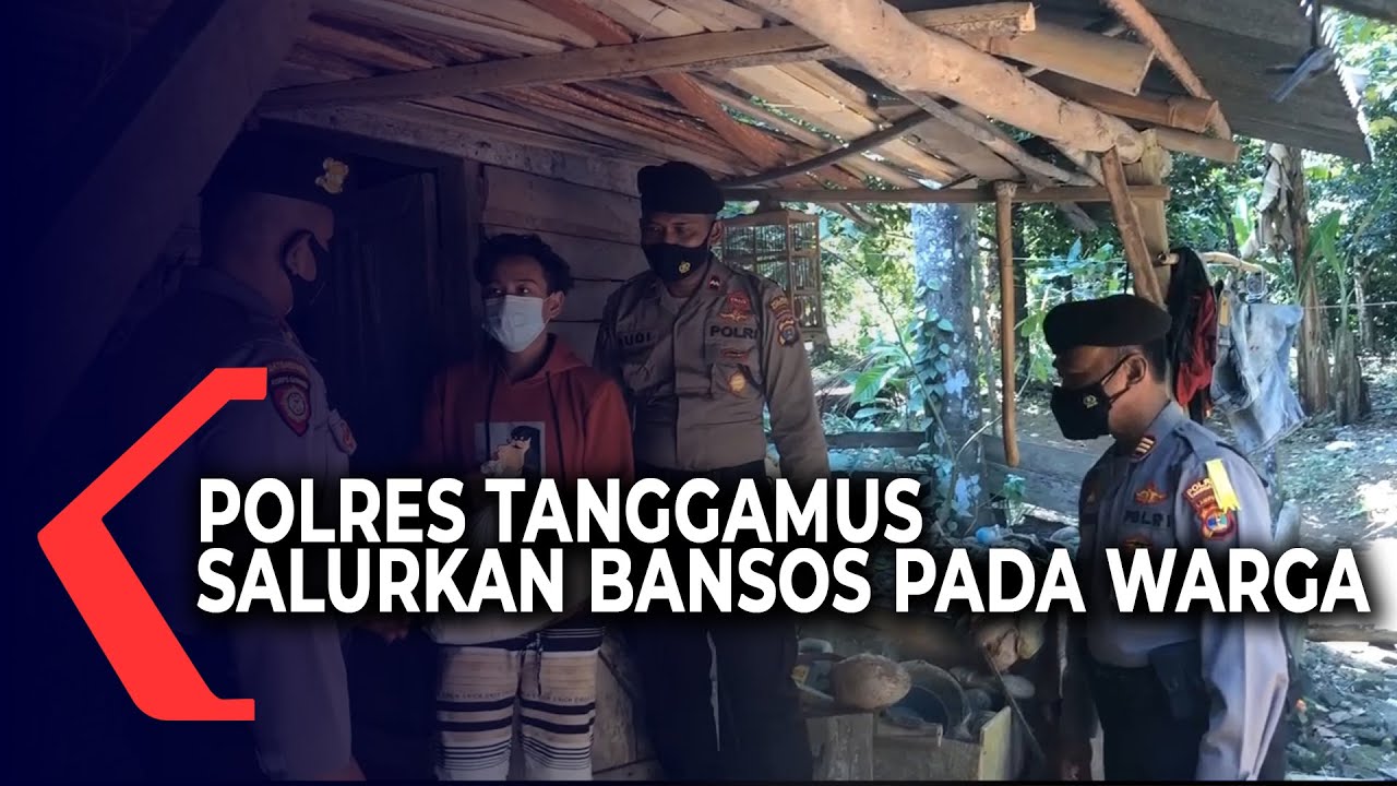 Haru Warga Sambut Bantuan Sosial Paket Sembako Yang Disalurkan Polres Tanggamus
