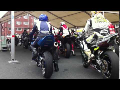 NOCH 2 TAGE ! – Fischereihafen-Rennen // The Great German Road Race