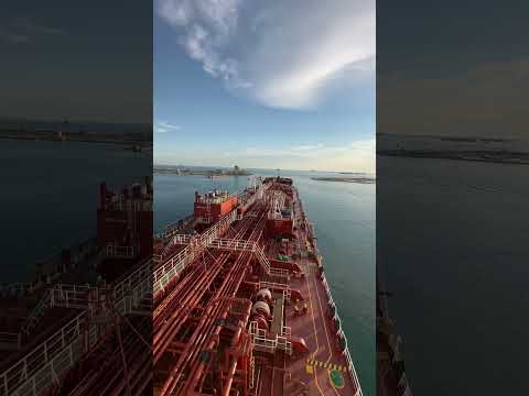 Vessel depart #lavera #capitanalinalexe #cadetlife #vessel #tanker
