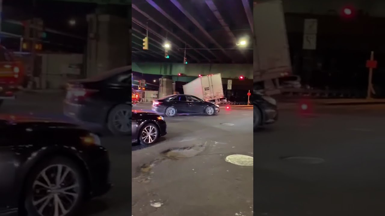 Traffic on the Bruckner Blvd Be Like🤣Part III #ShortsShelf