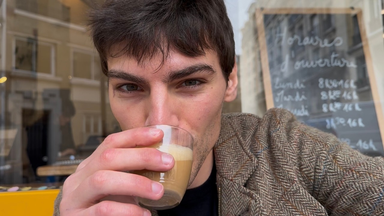 How to Order Coffee in French | 15 Café Phrases for Your Paris Trip