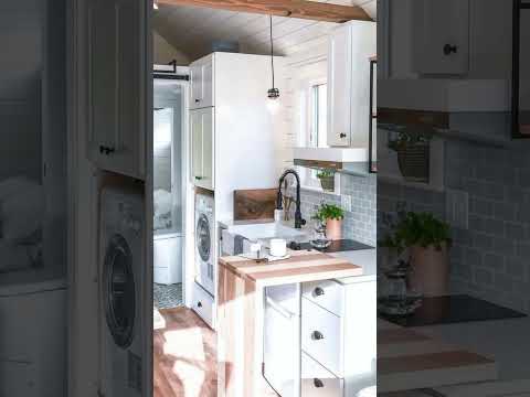 Stylish and Functional Mobile Home: Inspiring Interior Design in a Small Space