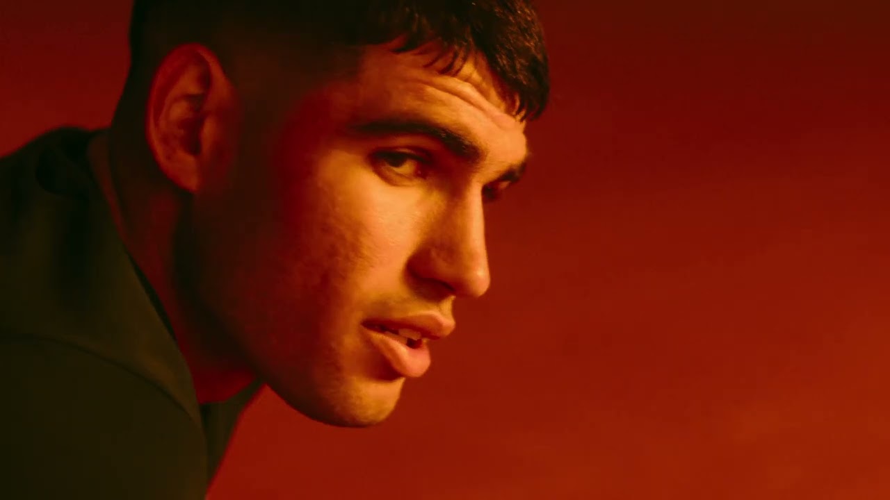 Carlos Alcaraz protagoniza publicidad de ISDIN que promueve el uso de ...