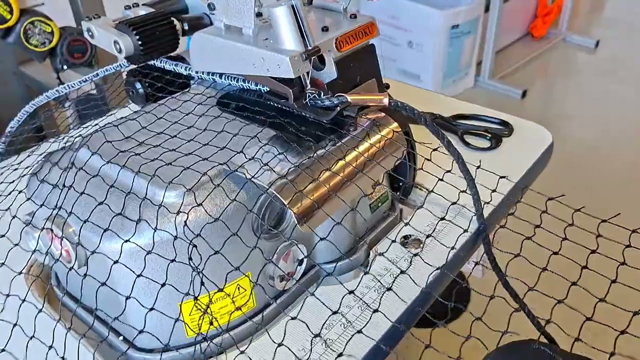 Daimoku AK2503B Rope Net sewing machine.
