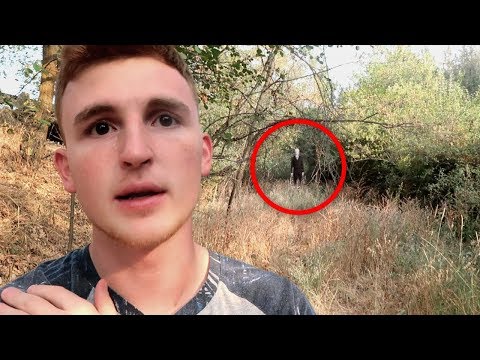 I FOUND SLENDERMAN IN THE WOODS.. (HE WAS BEHIND ME)