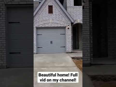 Live Oak Creek in Fort Worth, Texas. New Home Construction - Impression Homes