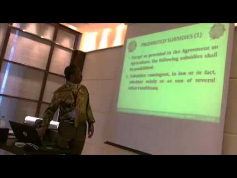 Prof Dr Crawford Discussing Subsidy and Anti Subsidy with Delegates Messrs Faisal Alhawas Khalid Al