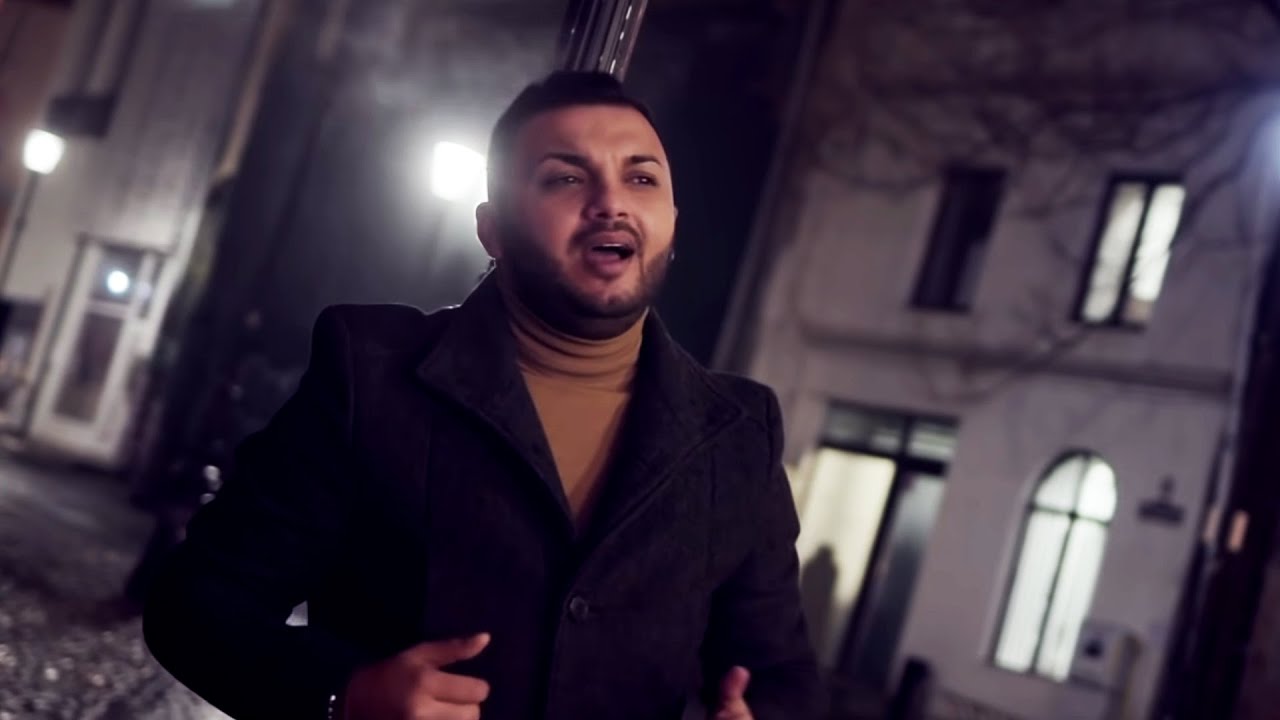 De Mic Copil Sunt Tot Plecat by Denis Ramniceanu from Romania | Popnable