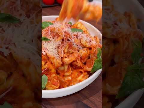Creamy Tomato Tortellini #recipe #pasta #shorts
