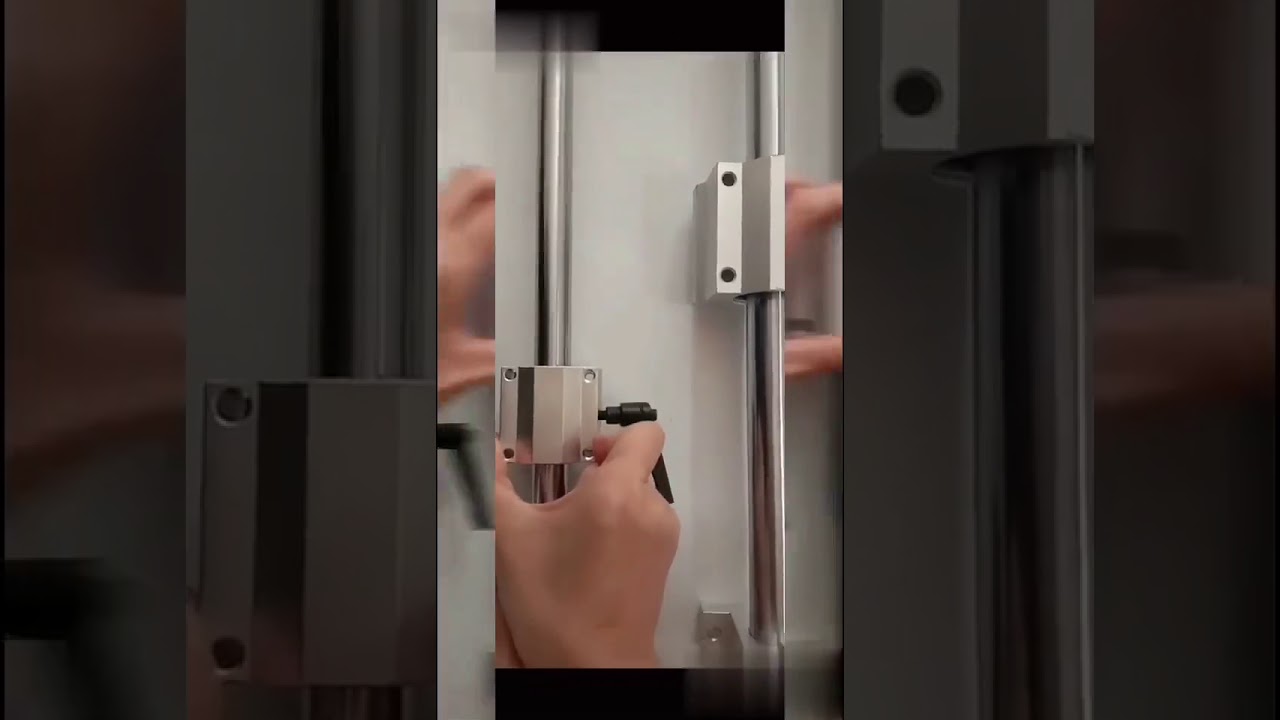 How to fix the linear guide slider on the optical axis