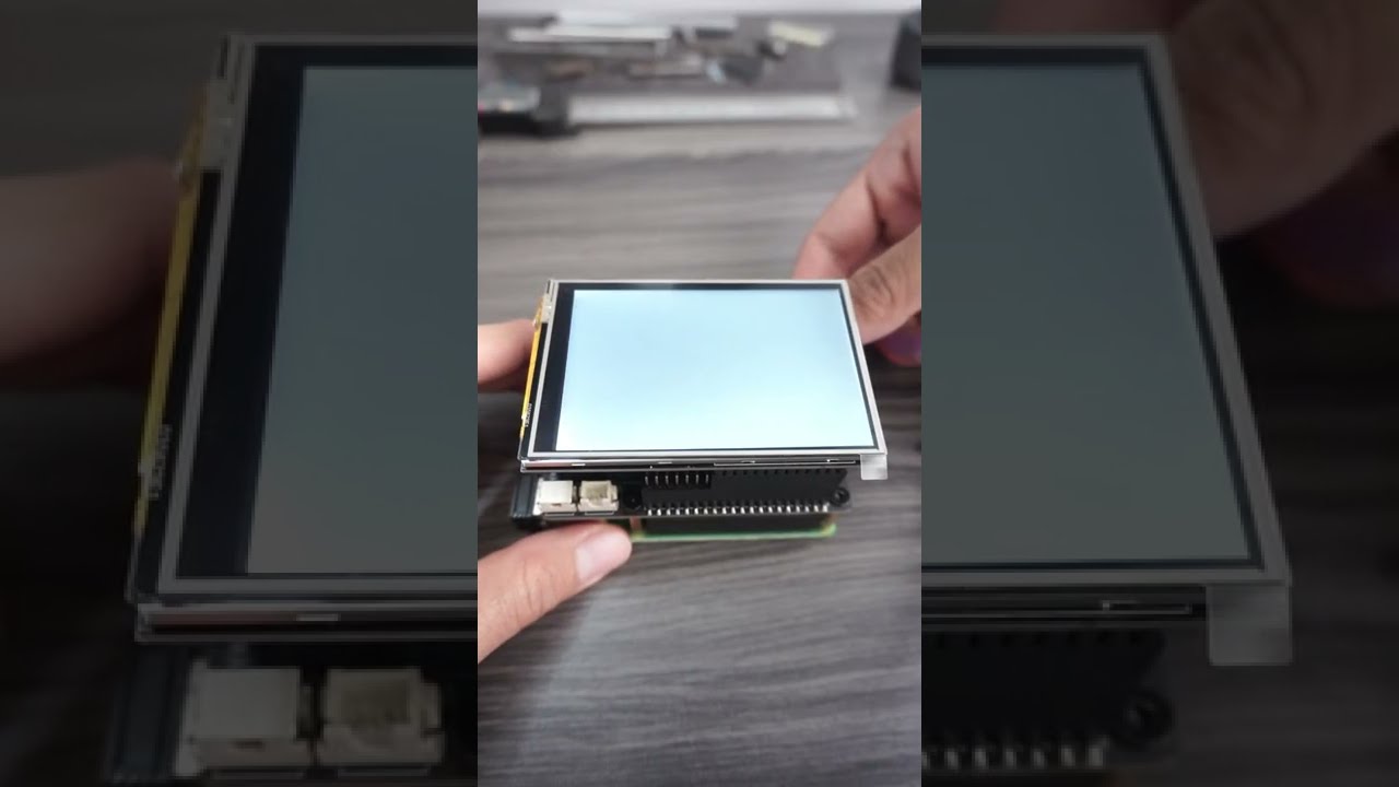 Stack de raspberry pi con UPS y pantalla táctil #raspberrypi #programming #programmer #linux