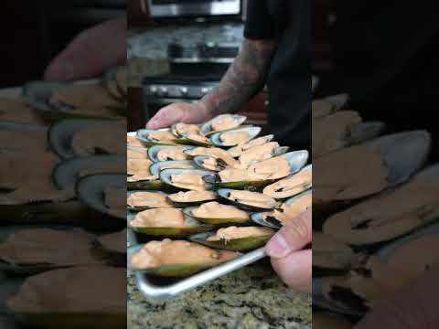 BAKED MUSSELS