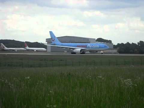 Flughafen Dresden - Corsairfly Airbus A330
