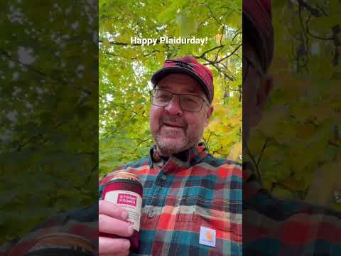 Happy #plaidurday2022 #stormykromerplaidurday #StormyKromer #sklovesplaid #carhartt