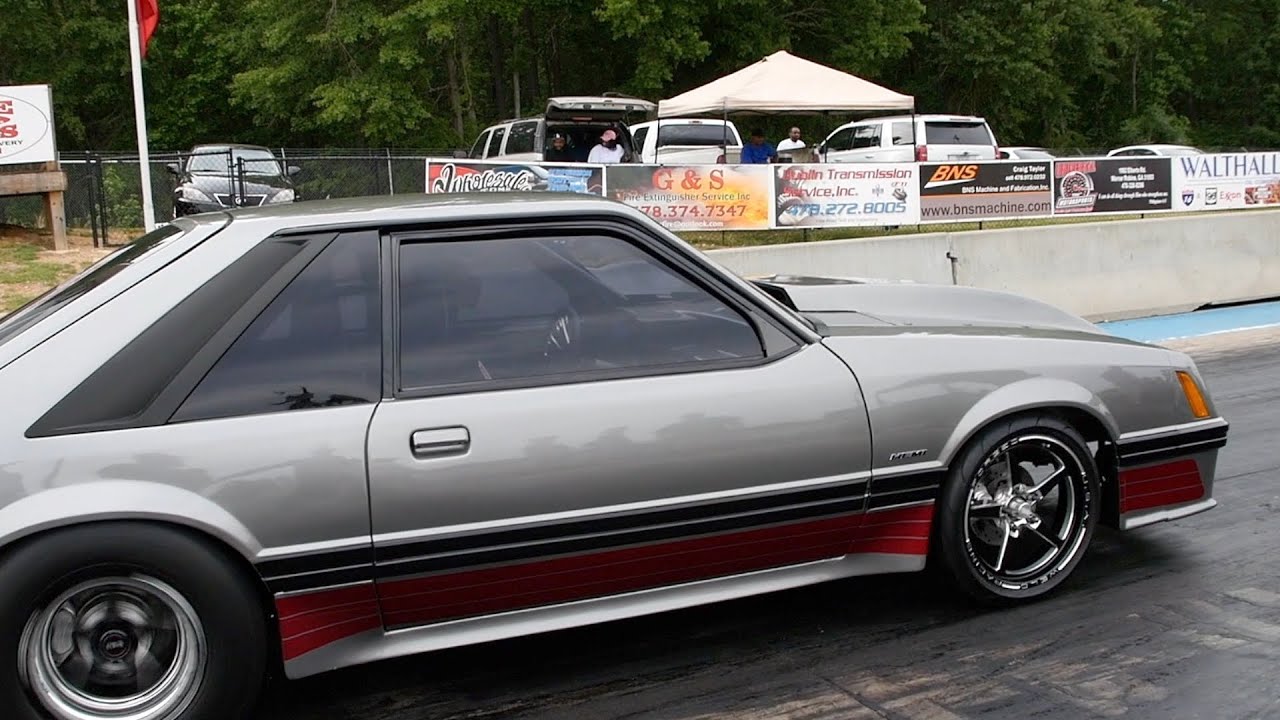4-Eyed HEMI-Headed Fox Body Drags Nitrous Peers, Slams Everything ...