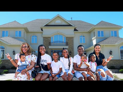 OFFICIAL EMPTY HOUSE TOUR🎉| INSIDE OUR TEXAS DREAM HOME BEFORE RENOVATIONS🏡