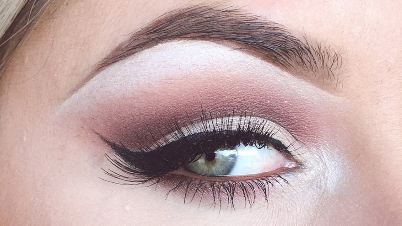 Eyebrow tutorial- Chrisspy