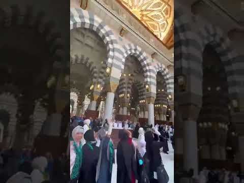 Detik Detik Kubah masjid Nabawi terbuka