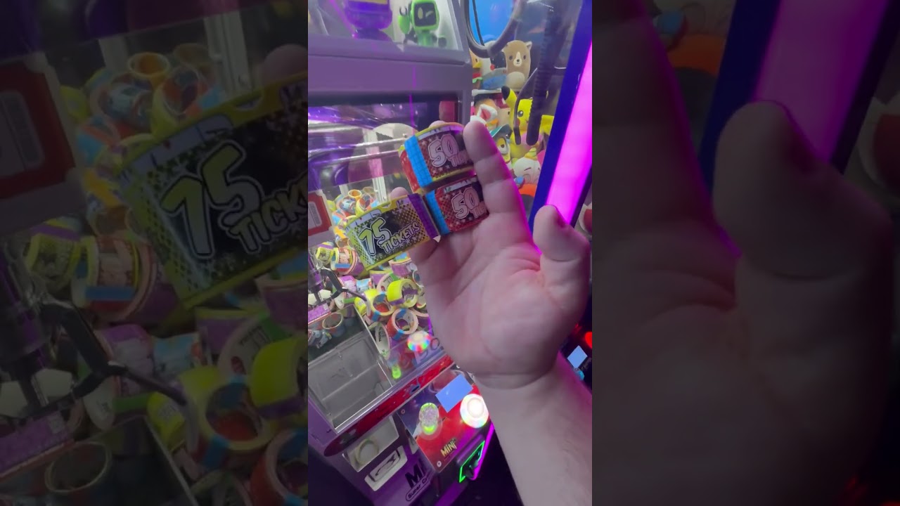 Gana entradas para un sprunki malvado #shorts #clawmachine #arcade #fnaf