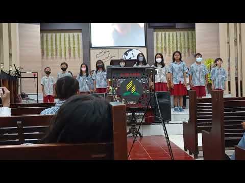 Pendidikan Advent Semarang-Aku dan keluargaku menyembah Tuhan by SD ADVENT Semarang