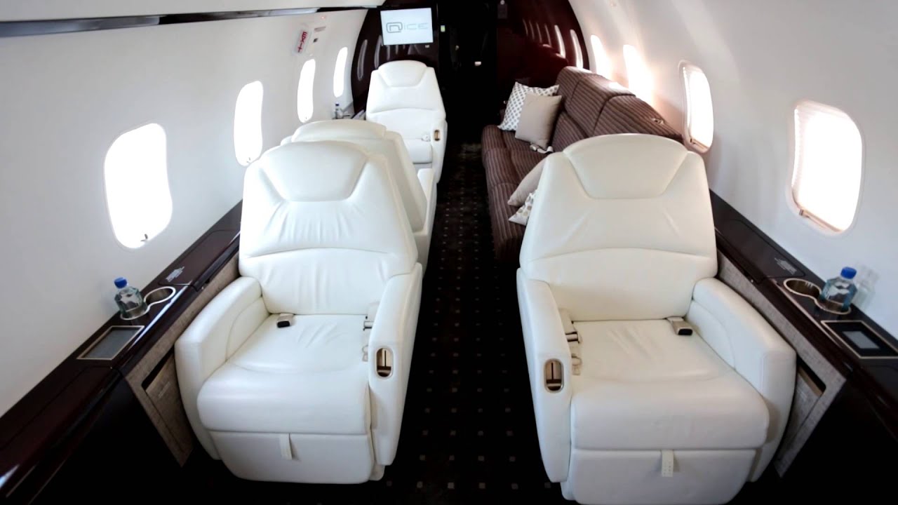 CFM Aircraft Review - Bombardier Challenger 300