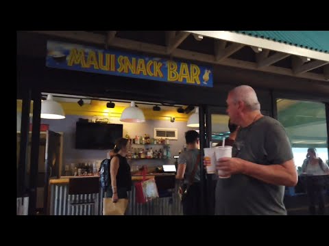 Maui Kahului Airport Landing & Layover