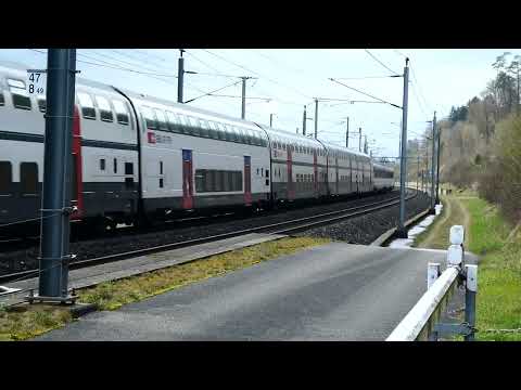 SBB 175 Jahre Schweizerbahnen Werbelok Re 460, bespannt mit EW 4 und IC 2000 modernisiert